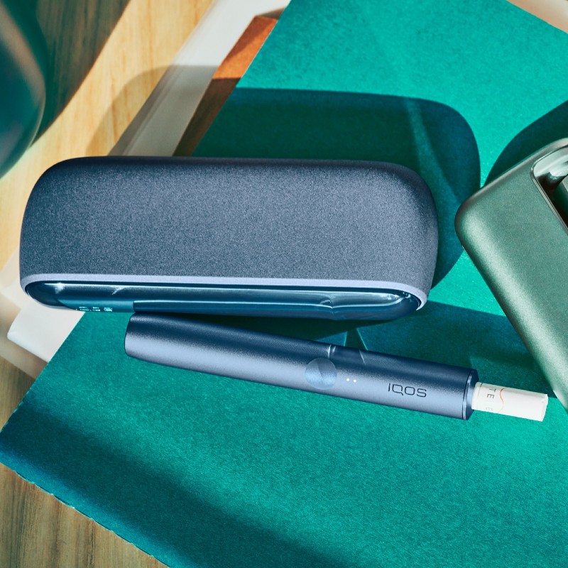 IQOS Iluma Heated Tobacco Device Kit (Grey) - VapeMountain.com